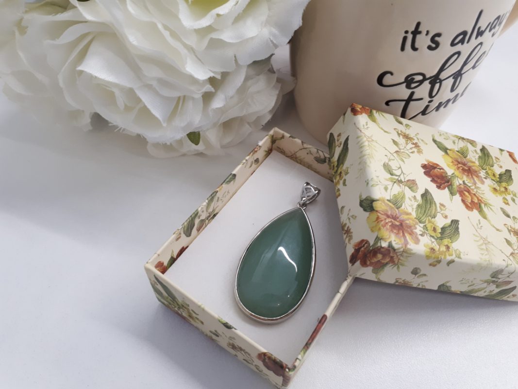 Green Fluorite Pendant & Earrings set. Green Fluorite Necklace ...